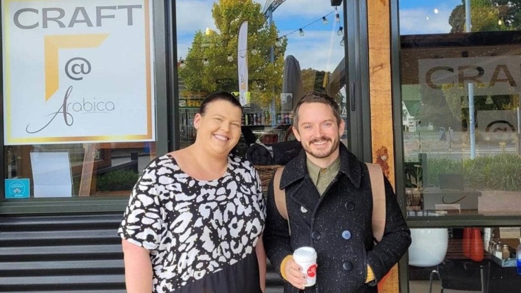 Elijah spotted in Canterbury – Simply Elijah Wood